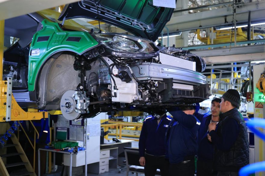 UzAuto Motors o‘sishni ta’minlay olmadi — O‘zbekistonda avtomobil ...